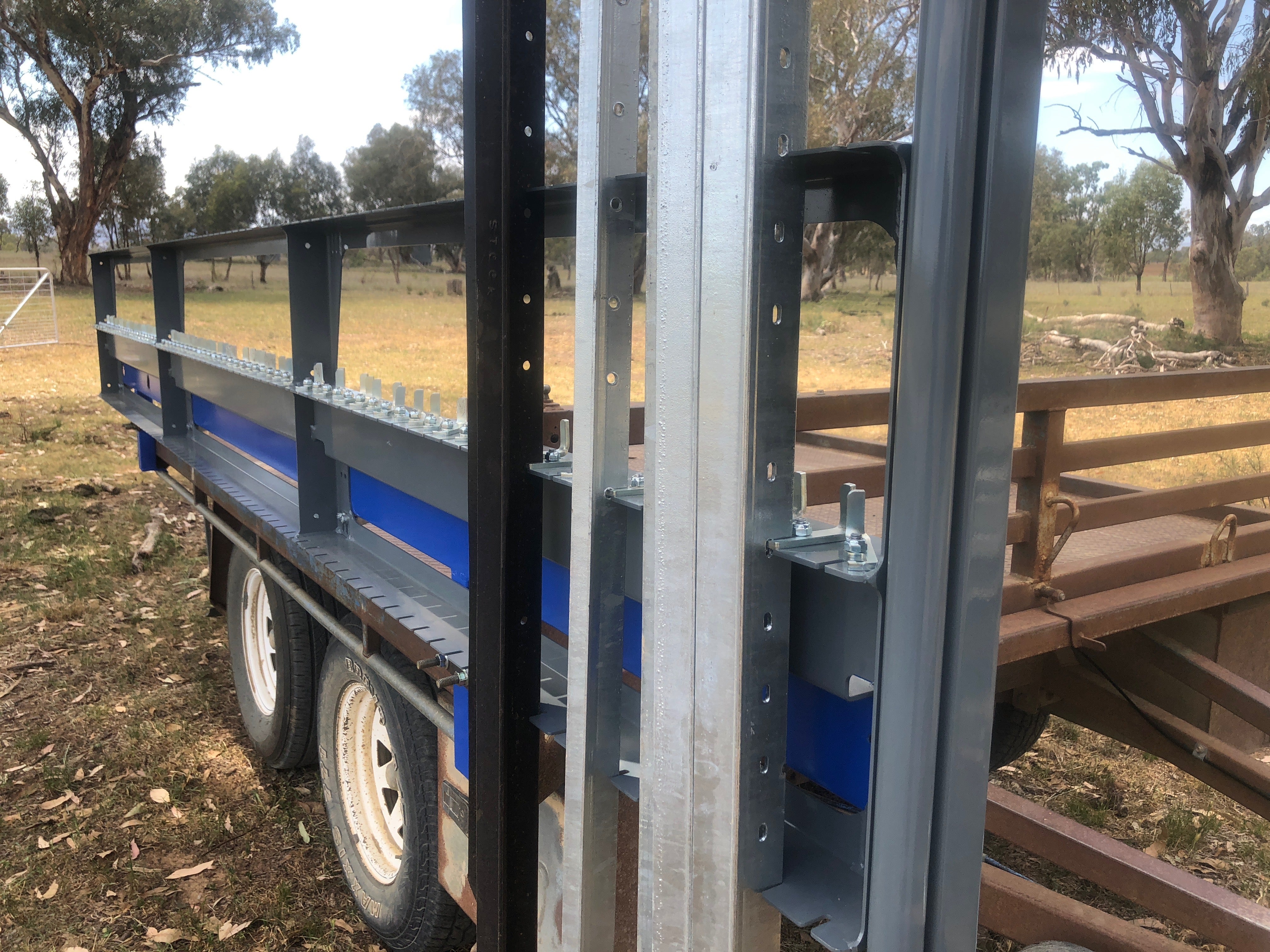 PR25 Post Rack – Walters Fencing