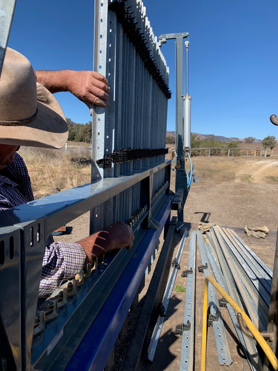 PR25 Post Rack – Walters Fencing