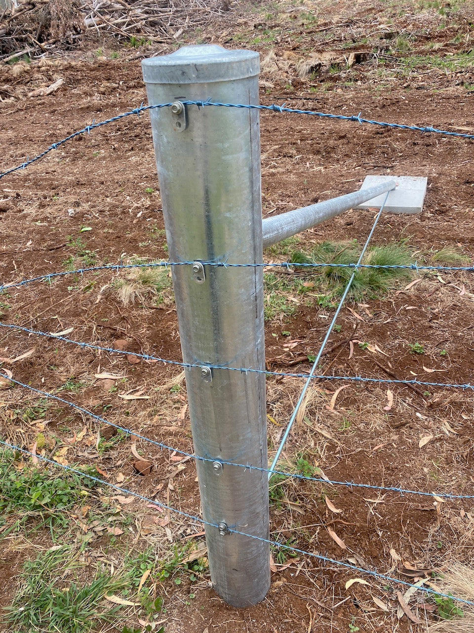 Two Hole Straining Plates – Walters Fencing